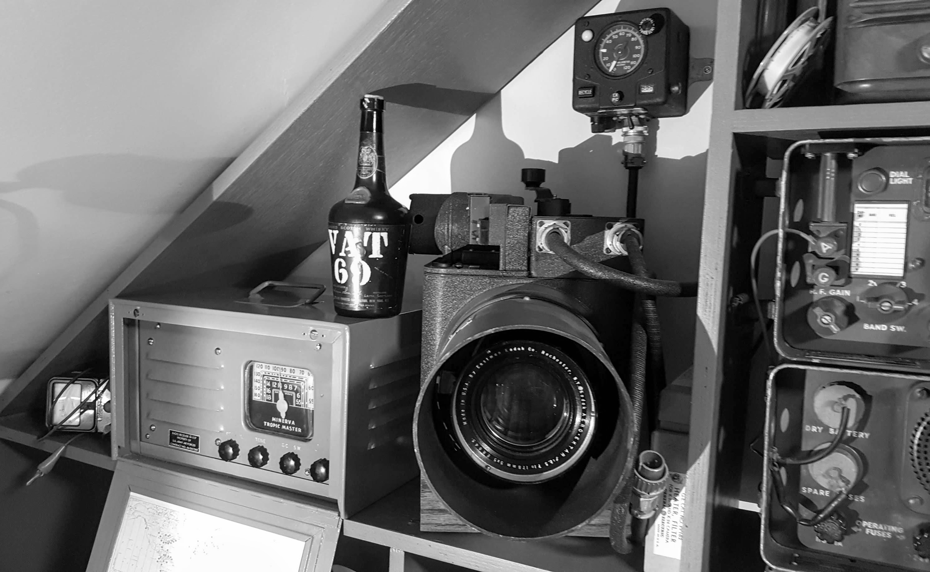 WWII K-24 Aerial Camera - USRadioguy.com